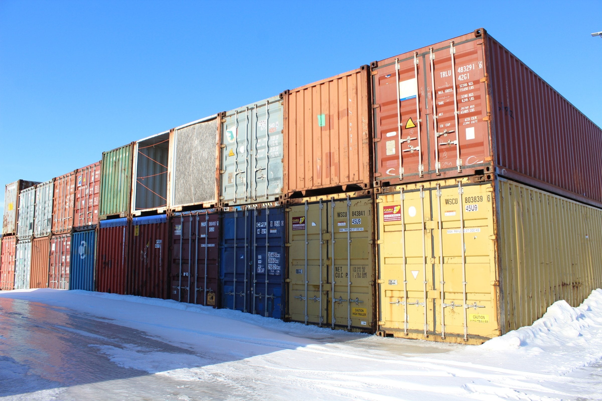 3 questions when choosing containers for storage | MC Containers